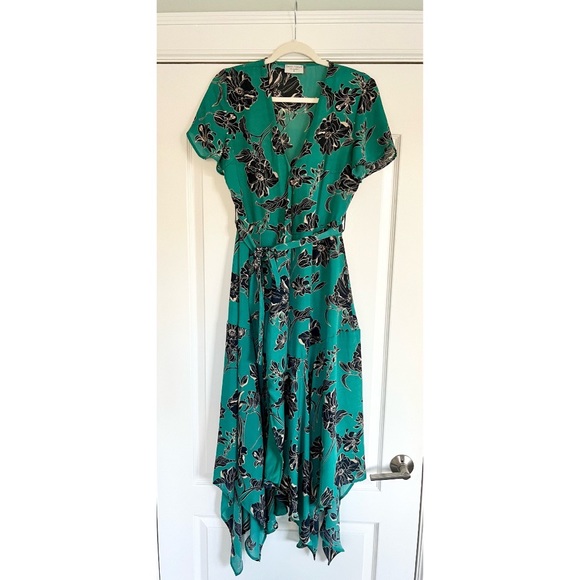 Dress Forum | Dresses | Midi Wrap Dress | Poshmark